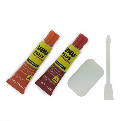 MTN Giethoorn. UHU-plus 2-componentenlijm groen